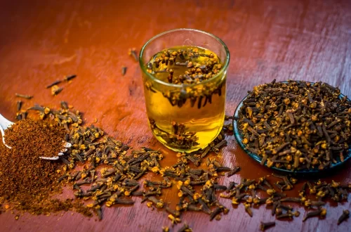 Benefits of drinking garlic in hot water - Natural Remedies - My ...